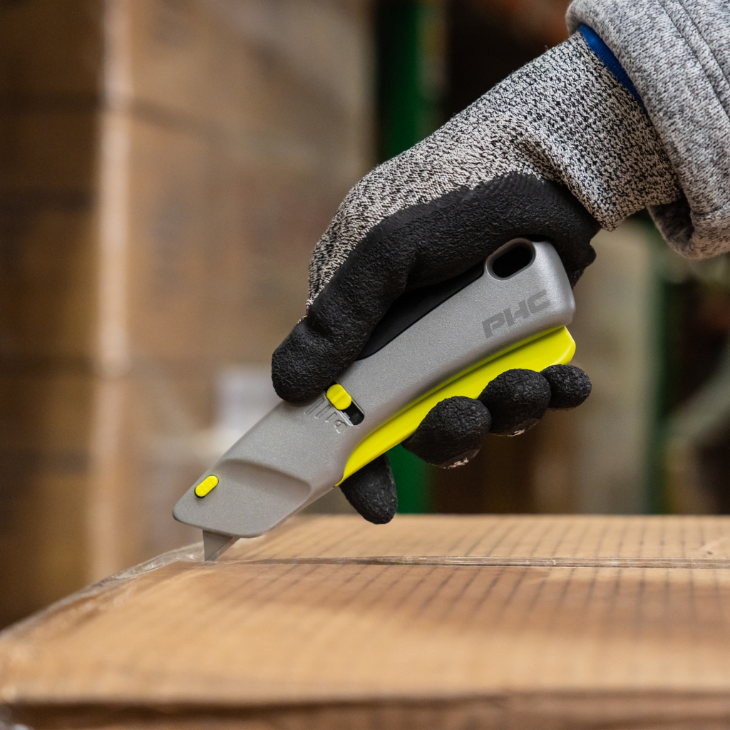 Auto-Retract Victa™ Safety Knife - Pacific Handy Cutter