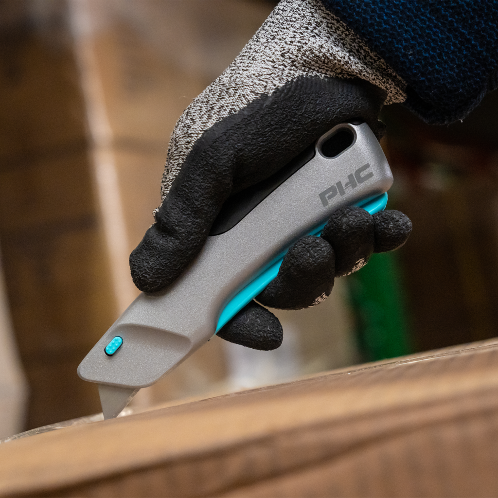 Smart-Retract Victa™ Safety Knife - Pacific Handy Cutter
